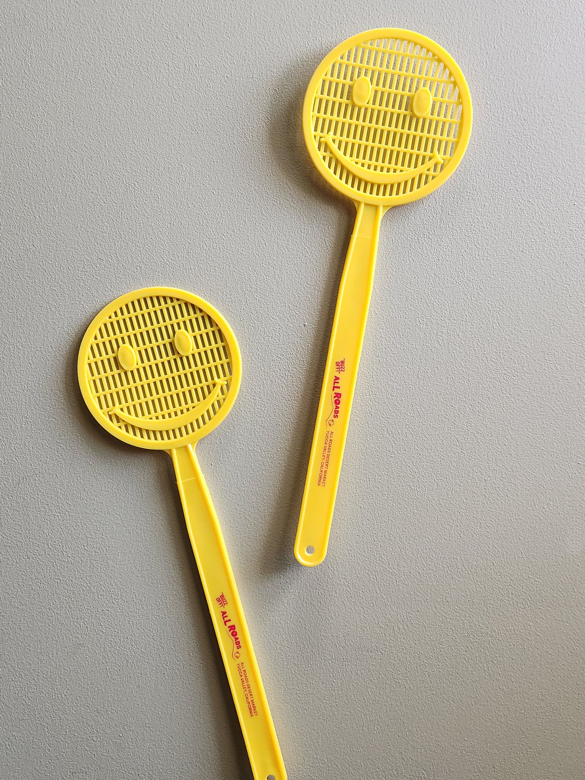 Fly Swatter - Smiley Face – All Roads